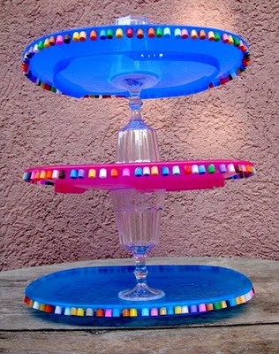 Cookie stand for children